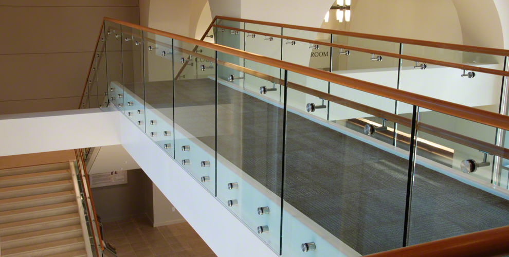 SRS Railing Systems Installation Image Gallery of C.R. Laurence TAPER ...